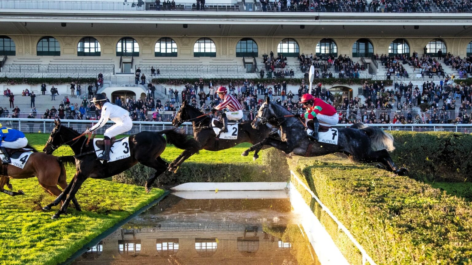 Pronostic PMU dimanche 26/11/2023 - 4 bases pour votre Quinté
