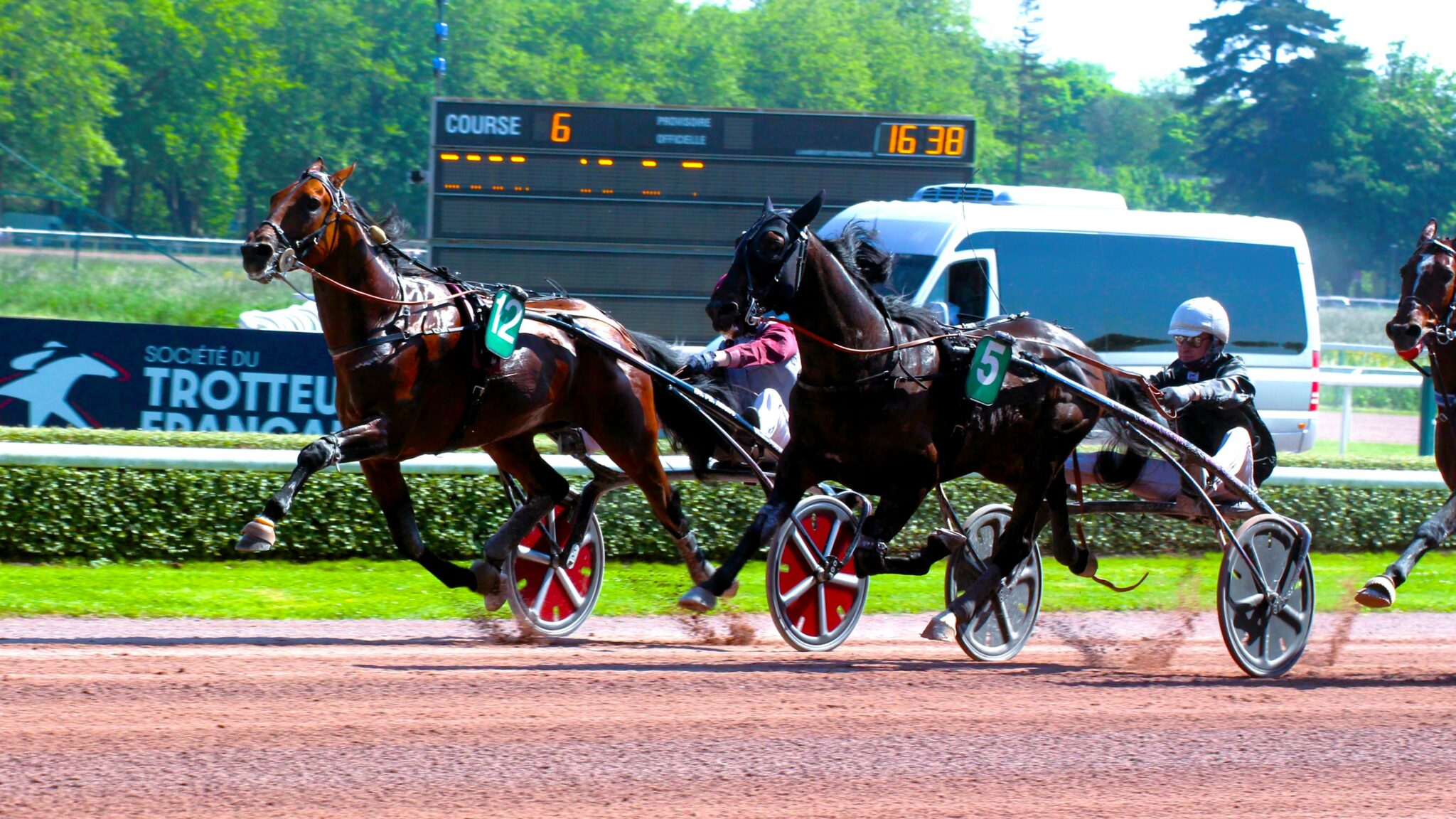 Résultat Tiercé Quarté Quinté Arrivée Et Rapports Pmu Du 30 12 24